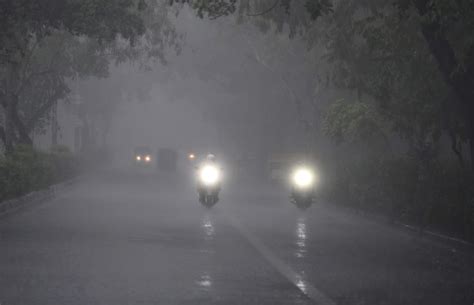 Rajasthan Weather Update Heavy Rain Lashes Parts Of City Zee Business