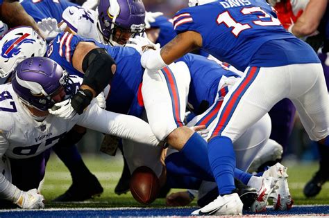 What Happened Between Josh Allen And Mitch Morse On Bills Botched Snap