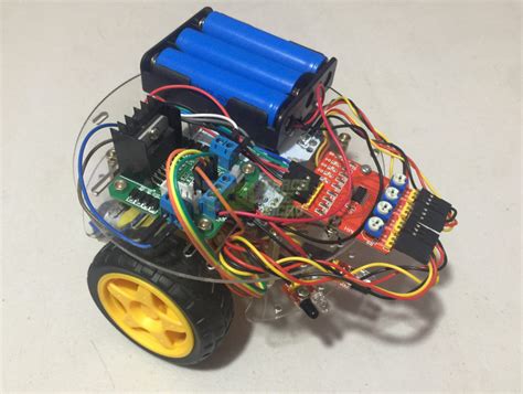obstacle avoiding arduino robot microcontroller tutorials