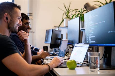 what makes a good web developer