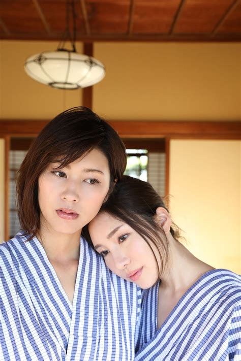美乃すずめ 小野夕子 週刊ポストデジタル写真集 神戸の女vs湘南の女 愛をちょうだい Set 03 – Everia Club