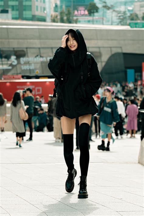 Seoul Fashion Week Streetwear Womens 2020ss 3day écheveau