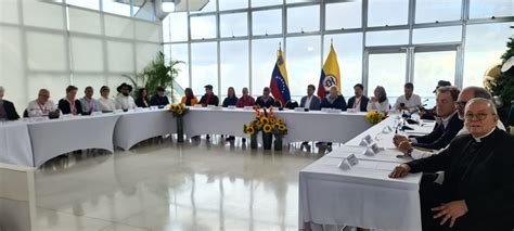 Empieza La Reinstalación De La Mesa De Diálogo Con El Eln En Caracas