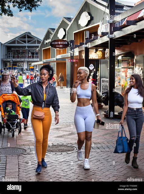 Cape Town South Africa 12th April 2019 Girls Taking A Selfie Of