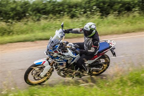 Honda Crf1000l Africa Twin Adventure Sports 2018 On Review