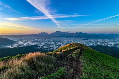 【期間限定】車がなくても行ける！熊本・阿蘇の絶景スポット「大観峰」行きシャトルバス運行スタート Tabizine～人生に旅心を～