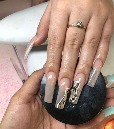 𝒆𝒍𝒊𝒂𝒏𝒐𝒙 Long Acrylic Nails Pretty Acrylic Nails Long Square Acrylic