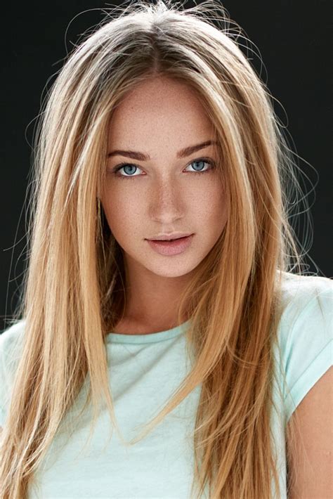 Irene By Konstantin Kryukovskiy On 500px Beauty Beautiful Face Cute