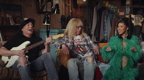 Uber Eats Waynes World Commercial Had An Unexpected Guest Star
