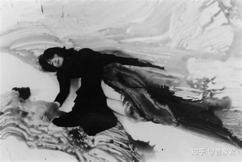 80岁“情色大师”荒木经惟：别人看的是情色，我看的是生死 知乎