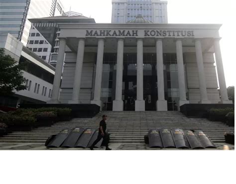 Hari Ini Mk Bacakan Putusan Gugatan Usia Maksimal Capres Cawapres 70