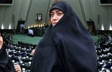 الهام چرخنده ممنوع التصویر شد بازیگر محجبه جنجال به پا کرد