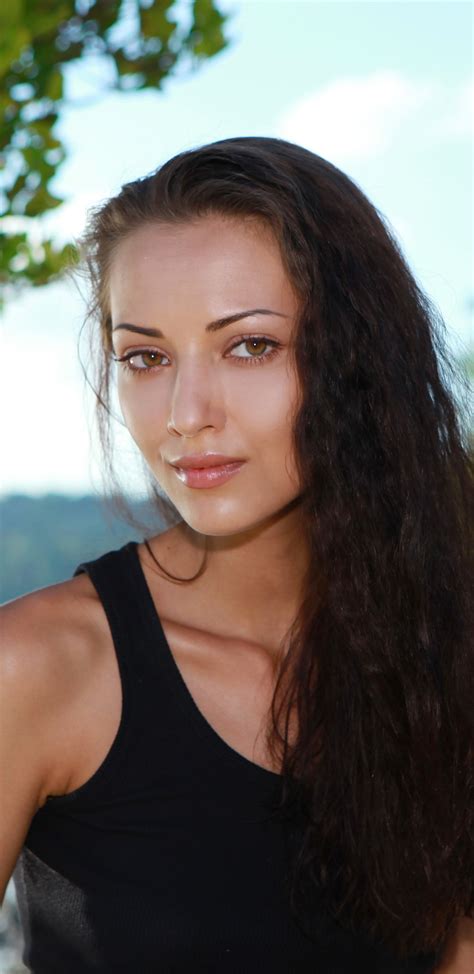 Women Anna Sbitnaya Brown Hair Model Brown Eyes Long Hair