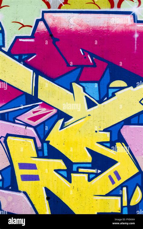 Arte En La Calle El Segmento De Un Graffiti Urbano En La Pared