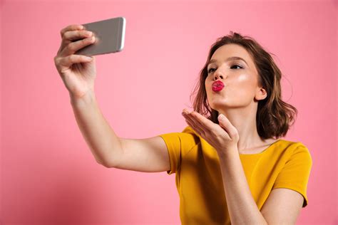 The Power Of The Plug How Brands Find Digital Influencers Beauty
