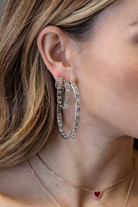 Large Chunky Hoop Earrings With Hearts Apm Monaco