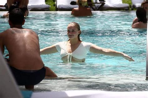 Sophie Turner Sophiet Nude Leaks Photo 2638 Thefappening