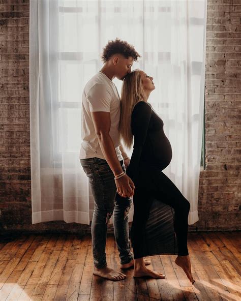 Patrick Mahomes And Wife Brittany Share Stunning Pregnancy Photoshoot