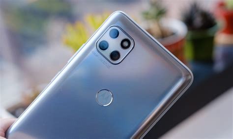 motorola one 5g ace mid tier smartphone offers optimized