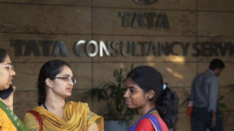 Tcs Earned Rs 123 Crore Day In Last 90 Days Profit Up By 16 8