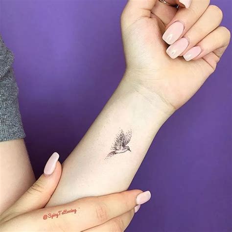 30 Small Wrist Tattoo Ideas That Are Subtle And Chic Tiny Wrist