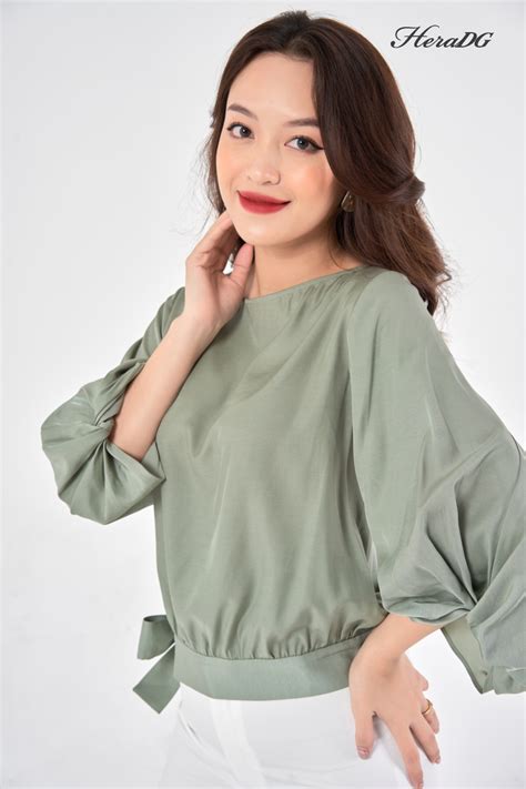 Kiểu áo Bo Gấu đẹp Món đồ Cần Có Trong Tủ Quần áo Của Bạn