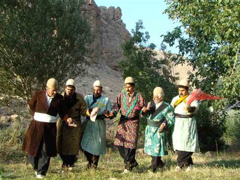 آهنگ لری شاد برای حنابندان
