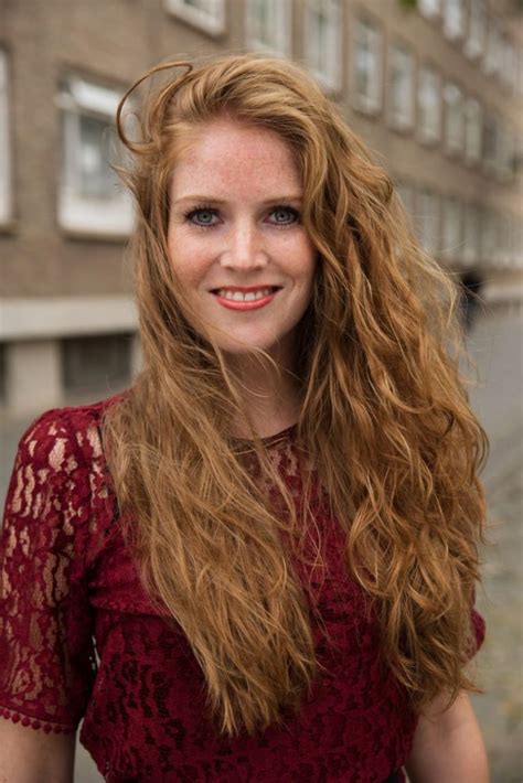 30 Stunning Photos Of Redhead Women Prove Theyve Got Unique Beauty