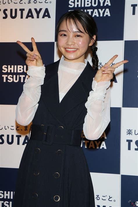 林芽亜里 カレンダーを出すことが夢だったので、すごくうれしかった 日刊エンタメクリップ