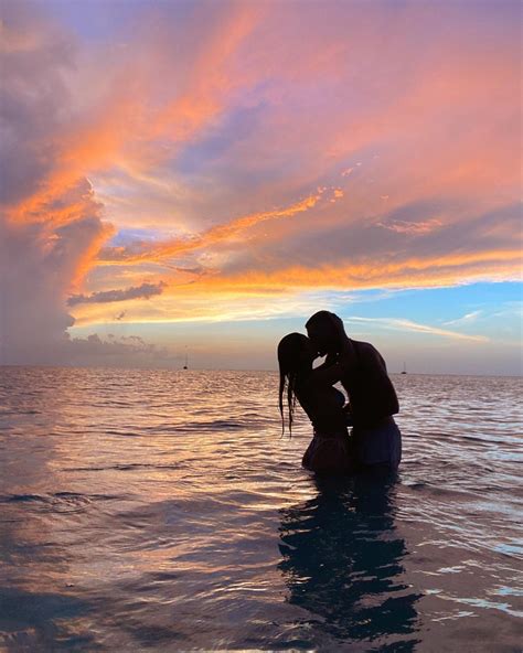 Couples Vibe Cute Couples Goals Sunset Pictures Beach Pictures