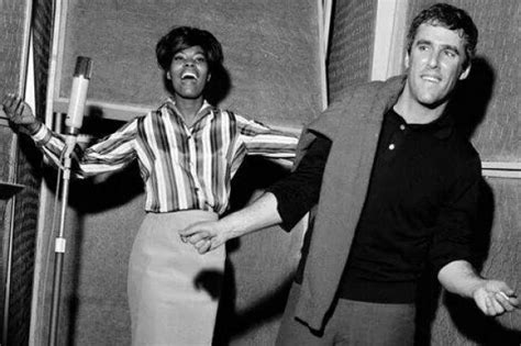 Murió El Compositor Burt Bacharach Legendario Músico Y Ganador De