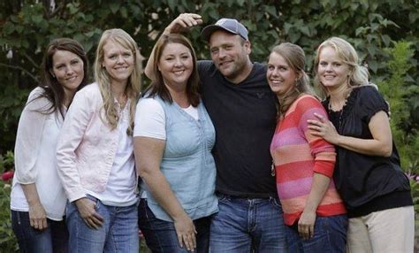 my five wives robyn rails against brady over ring rhonda gets support