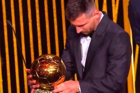 Messi Vince Il Pallone Doro Il Ricordo Per Maradona è Da Brividi