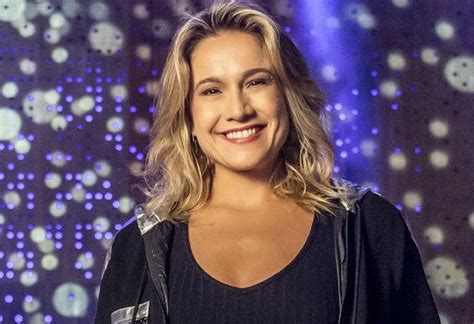 Fernanda Gentil Conta Como Foi Seu Primeiro Sexo Lésbico E Com Quem