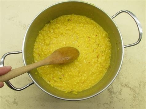 Ricetta Risotto Alla Milanese Con Zafferano La Ricetta Di Giallozafferano