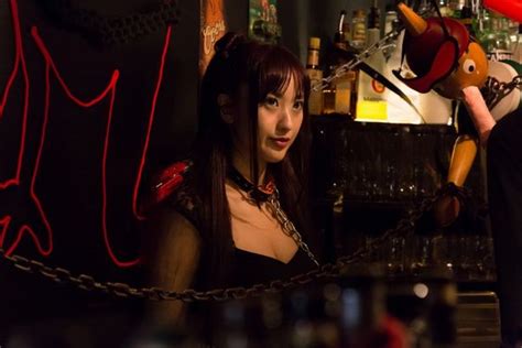 超ミニスカの“奴隷”が夜の街へ…『私の奴隷になりなさい』第2章の映像が到着 画像28 34 最新の映画ニュースならmovie