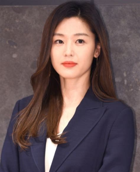 韩媒曝全智贤崔俊赫准备离婚，富二代丈夫疑似出轨已离家出走