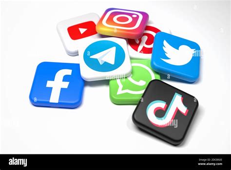 Logos Of The Major Social Media And Messaging Sites Youtube Instagram