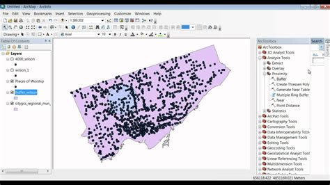arcmap 10 extracting a defined selection within a distance of 4000m