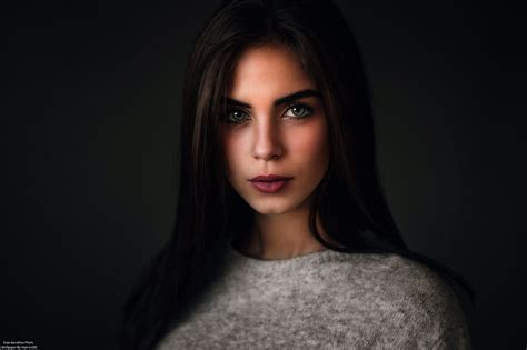 Beautiful Russian Model 2 Face Bonito Model Dark Hd Wallpaper Peakpx