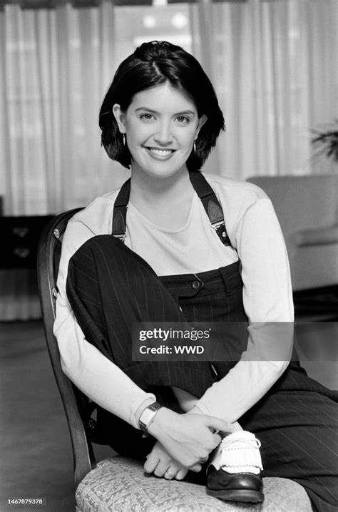 Phoebe Cates Poses For Portraits In July Of 1994 News Photo Getty Images