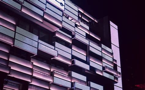 how to dynamically add css classes to react elements using state