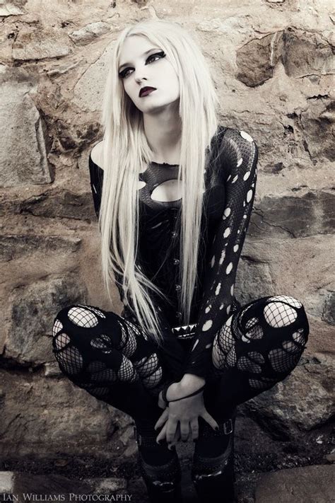 Blonde Goth Girl Gothic Girls Goth Women Goth Girls