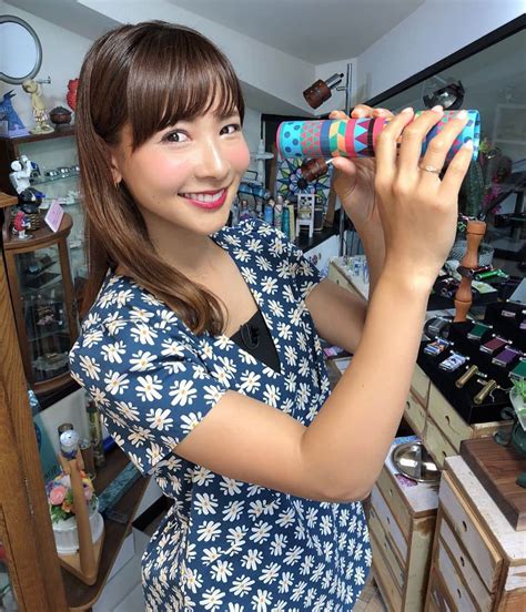 阪本智子さんのインスタグラム写真 阪本智子instagram 「🌌♡ 万華鏡 👀 先生に教わりながら自分のオリジナル万華鏡を作ってみ