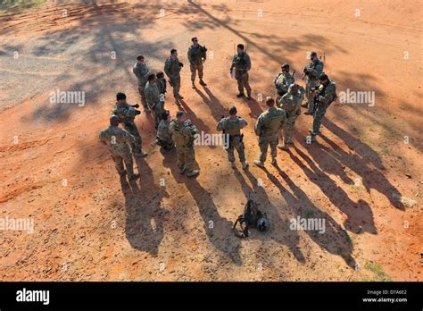 Operaciones De Contrainsurgencia Fotografías E Imágenes De Alta