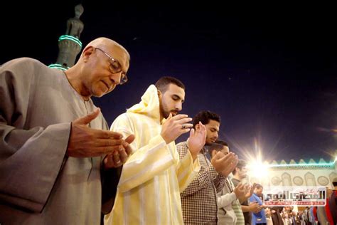 كل ما تريد معرفته عن صلاة التراويح والتهجد خلال شهر رمضان فيديو