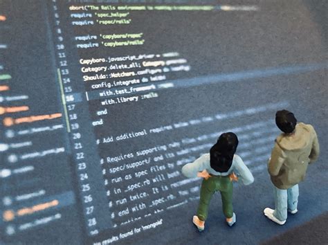 システム開発と構築の違いとは？工程や開発手法の違いを解説！ ハイブリッドテクノロジーズ