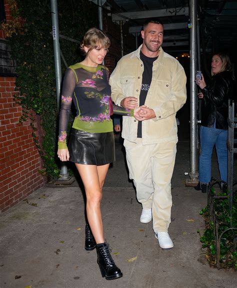 Le Couple Taylor Swift Et Travis Kelce Est Notre Nouvelle Obsession
