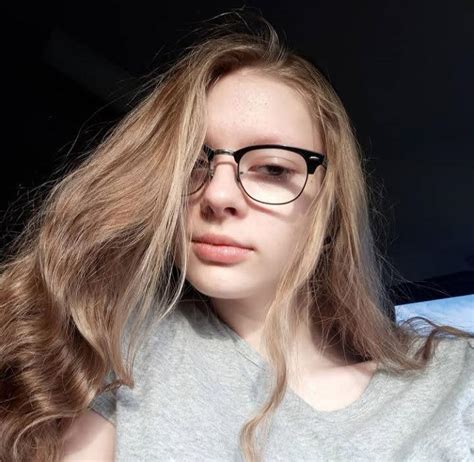 How Should I Prove Im A Slut😉 Scrolller