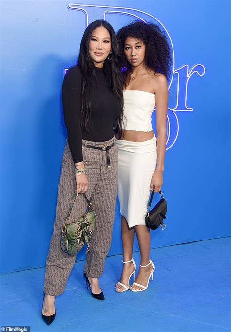 Aoki Lee Simmons 21 Feels Depresso Espresso In Wake Of Shock Split